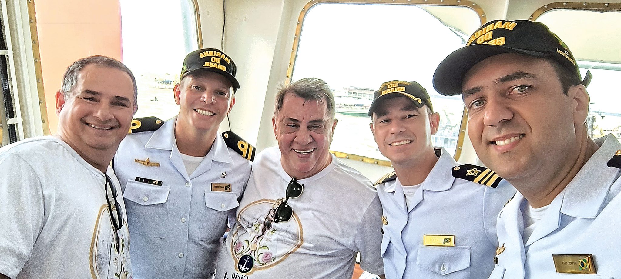 NAVEGAÇÃO EM FOCO - Navios da Marinha do Brasil partem rumo à Antártica ...